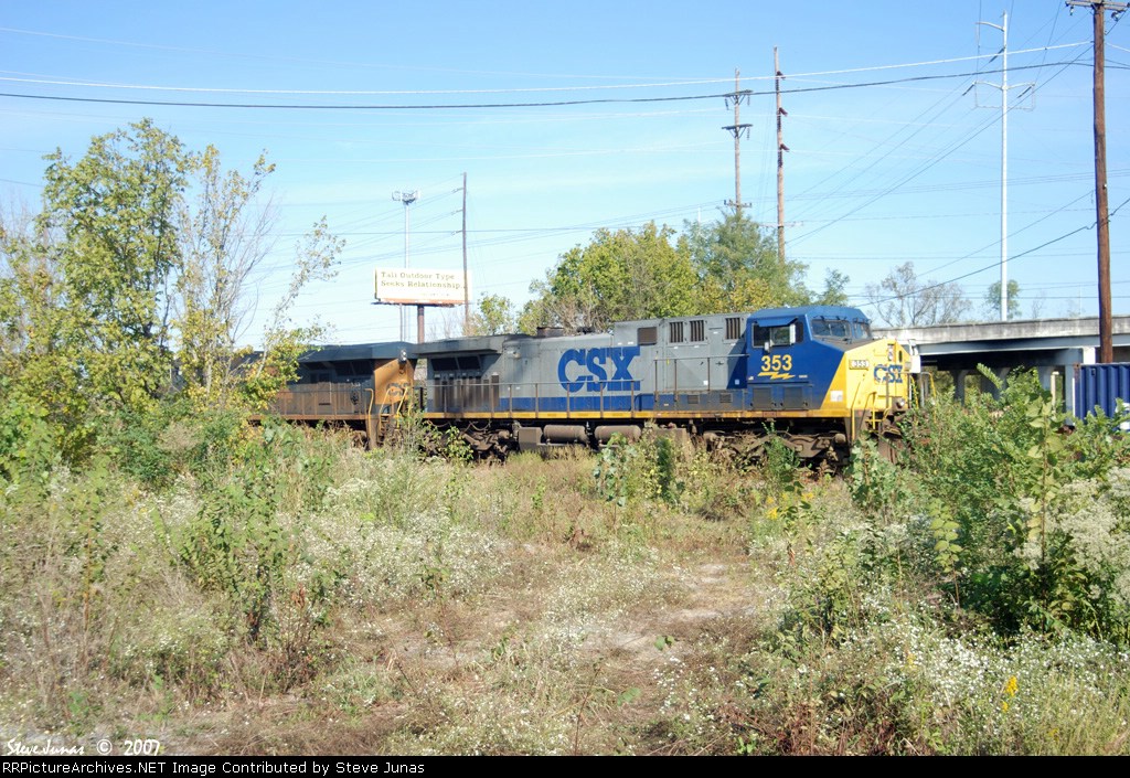 CSX 353 Q128